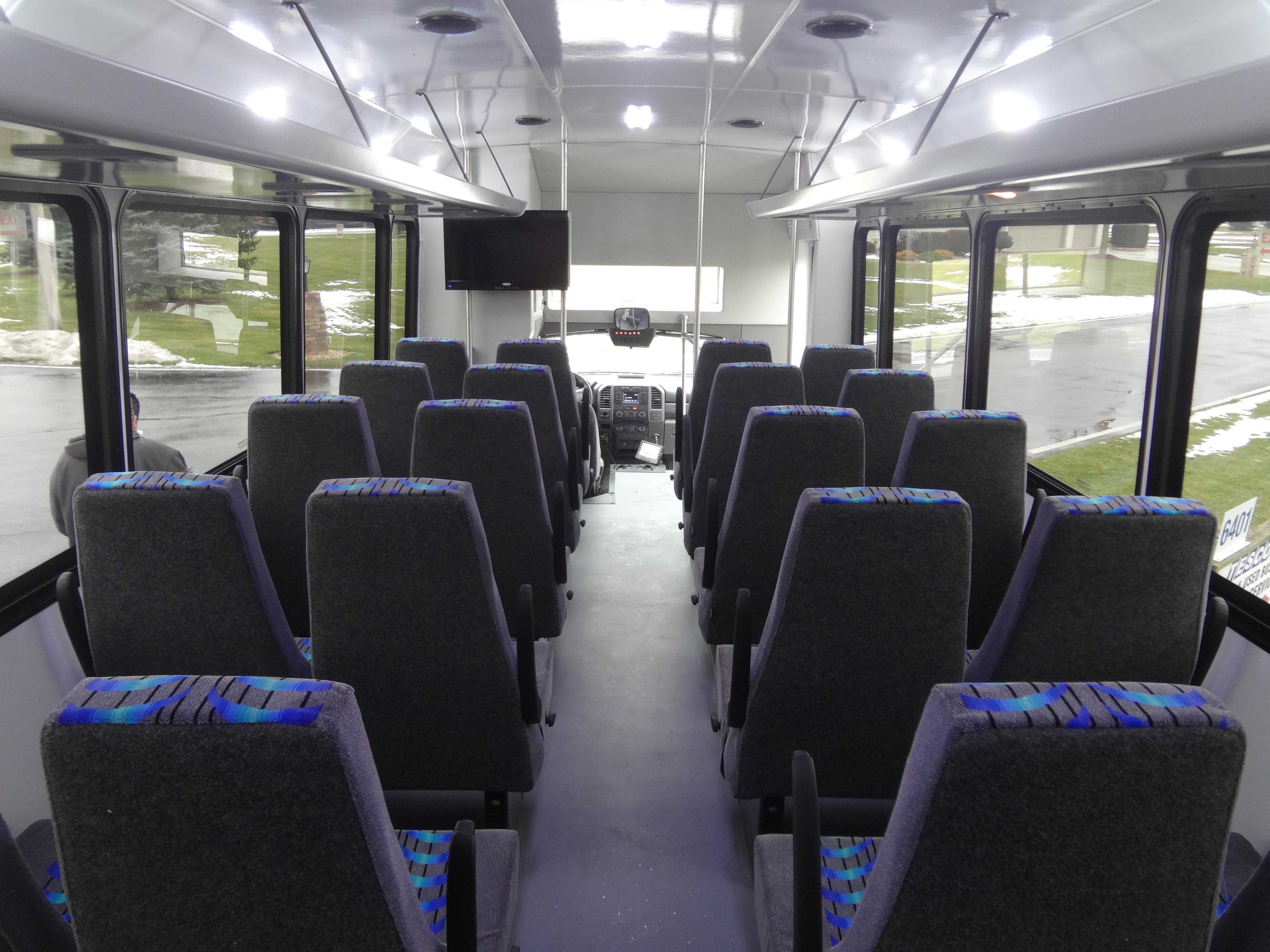 TESCO - Glaval Bus Entourage