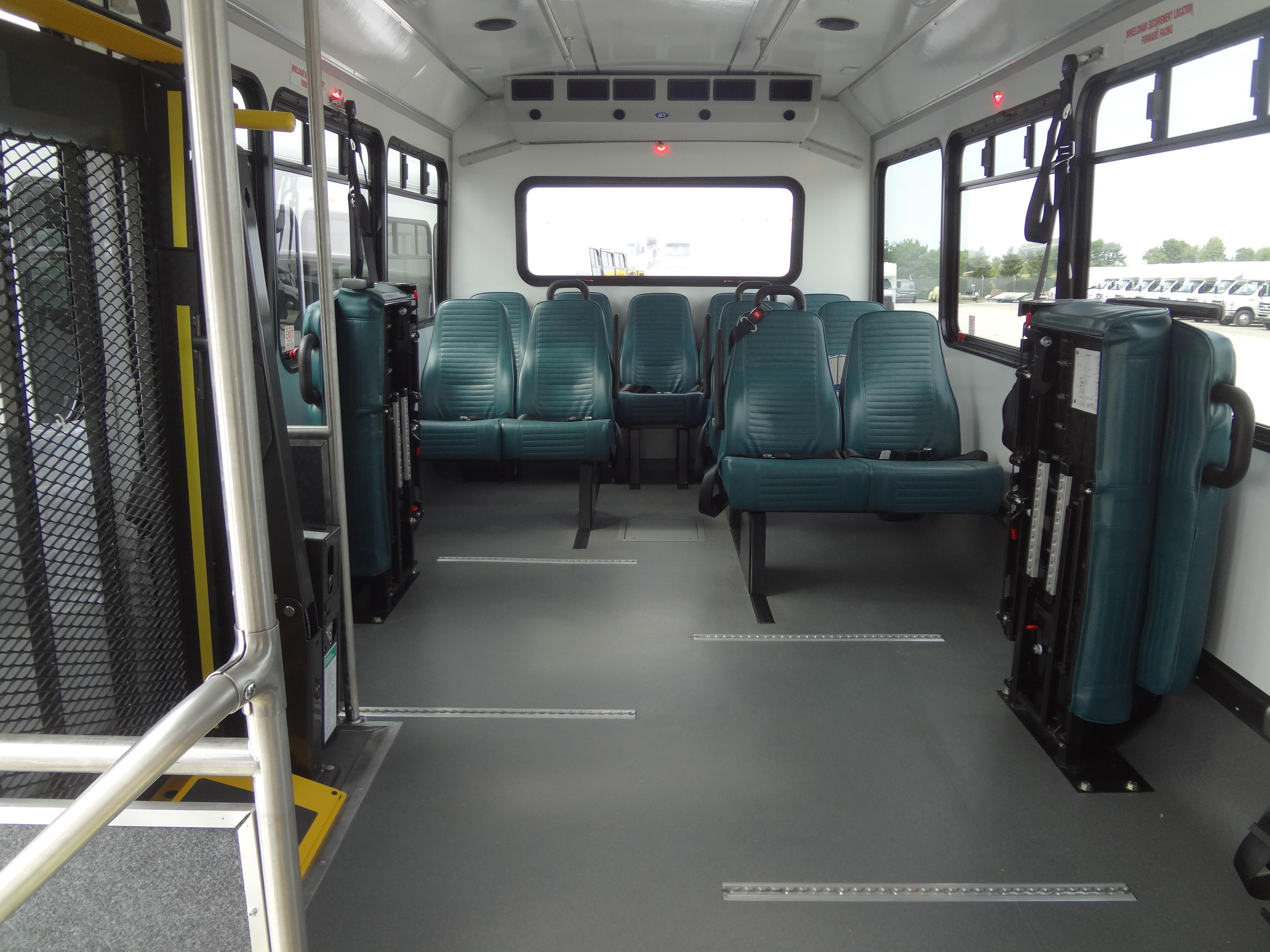 TESCO - Glaval Bus Titan II