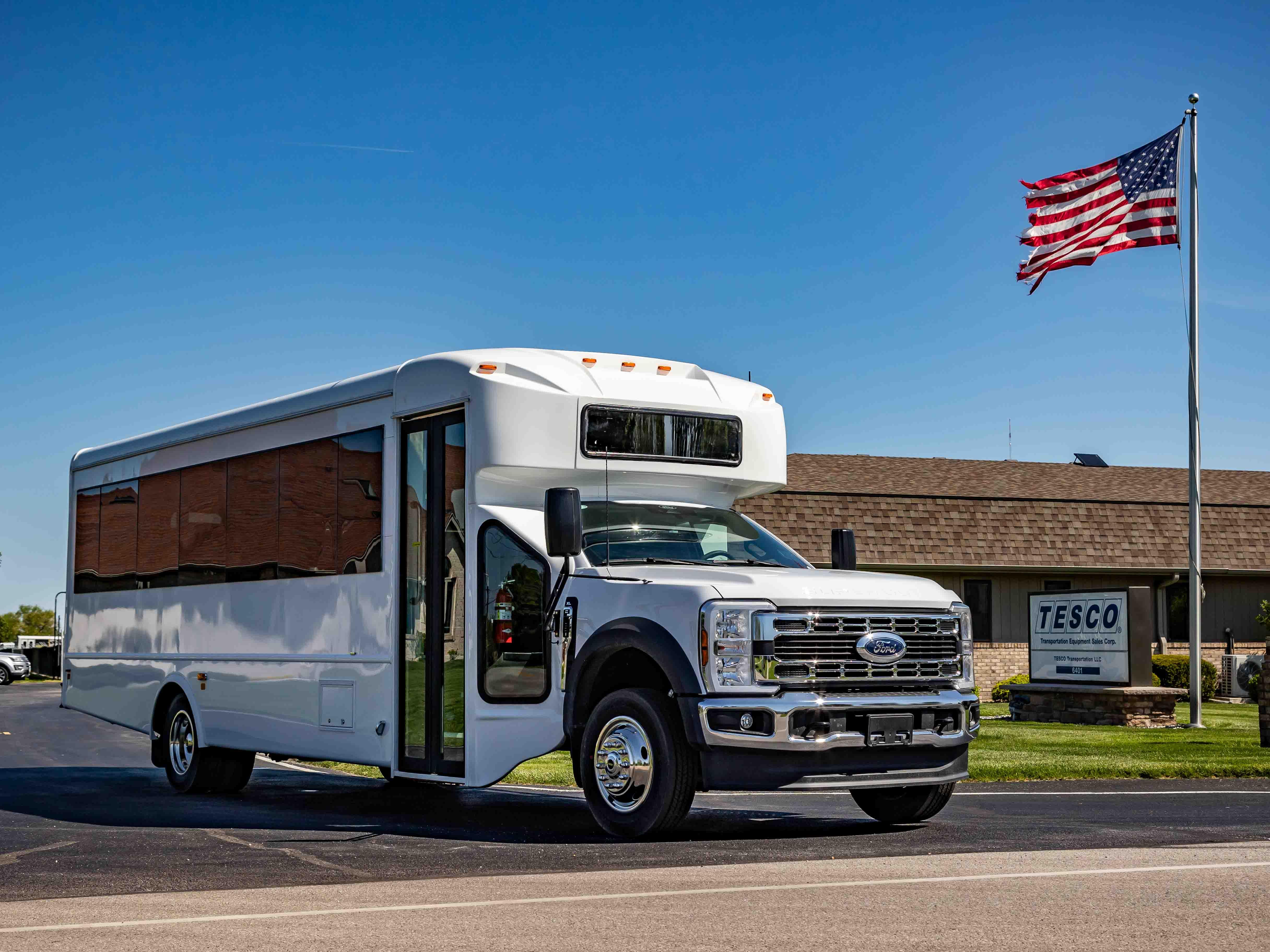 2024 Glaval Entourage Ford 32 Passenger Shuttle Bus