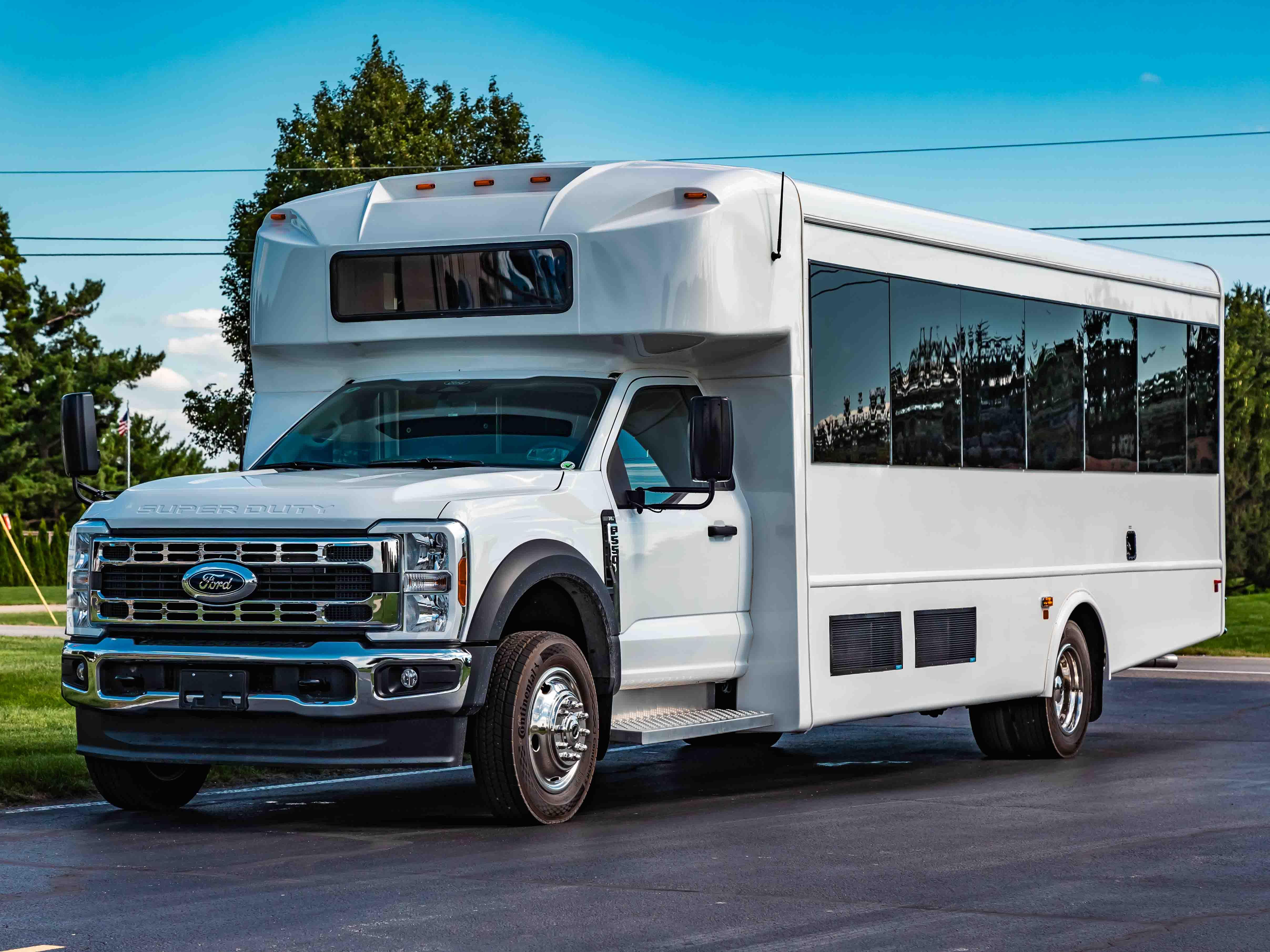 2024 Glaval Entourage Ford 32 Passenger Shuttle Bus