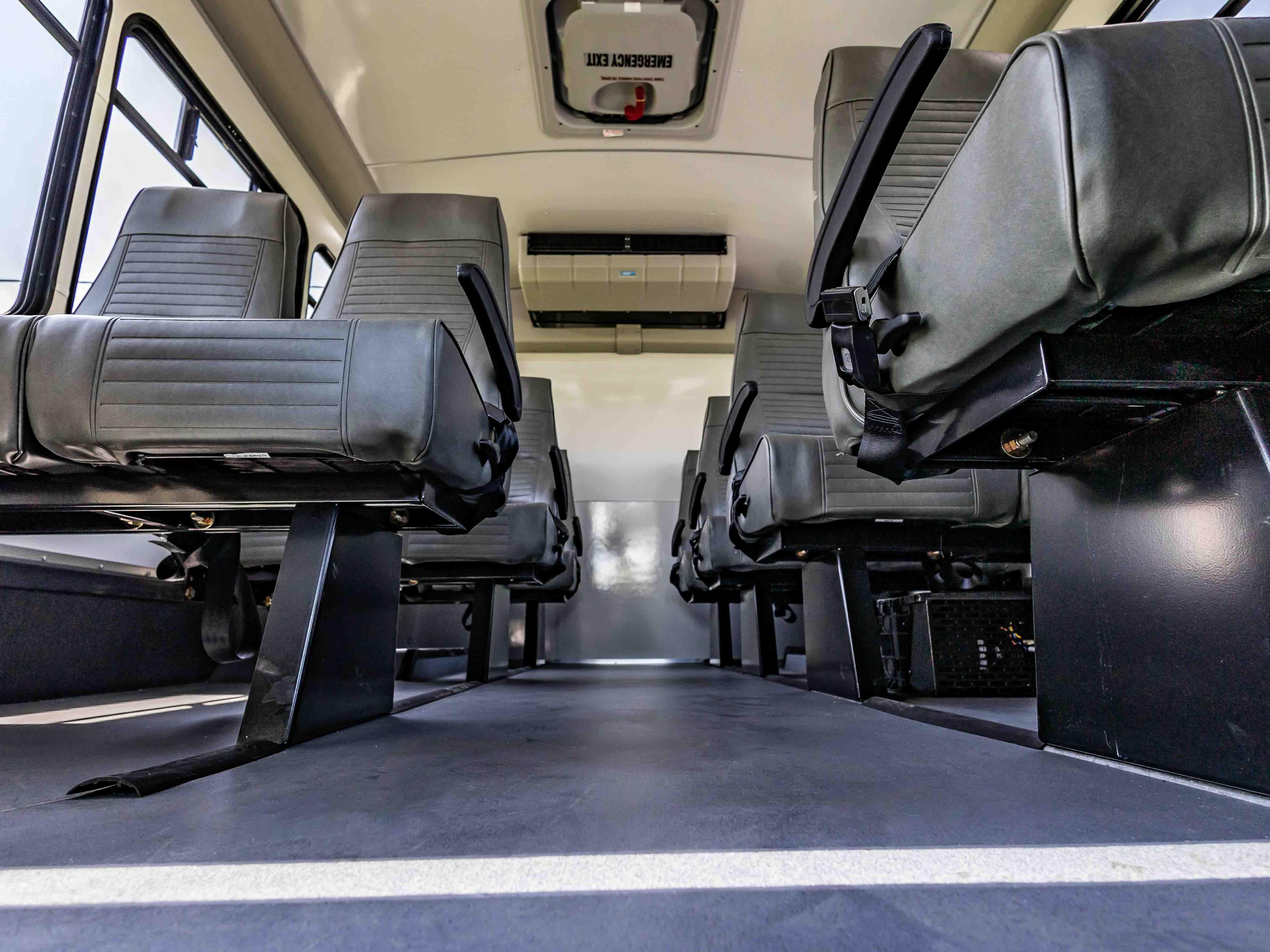 2025 StarTrans Senator II Ford 14 Passenger Shuttle Bus