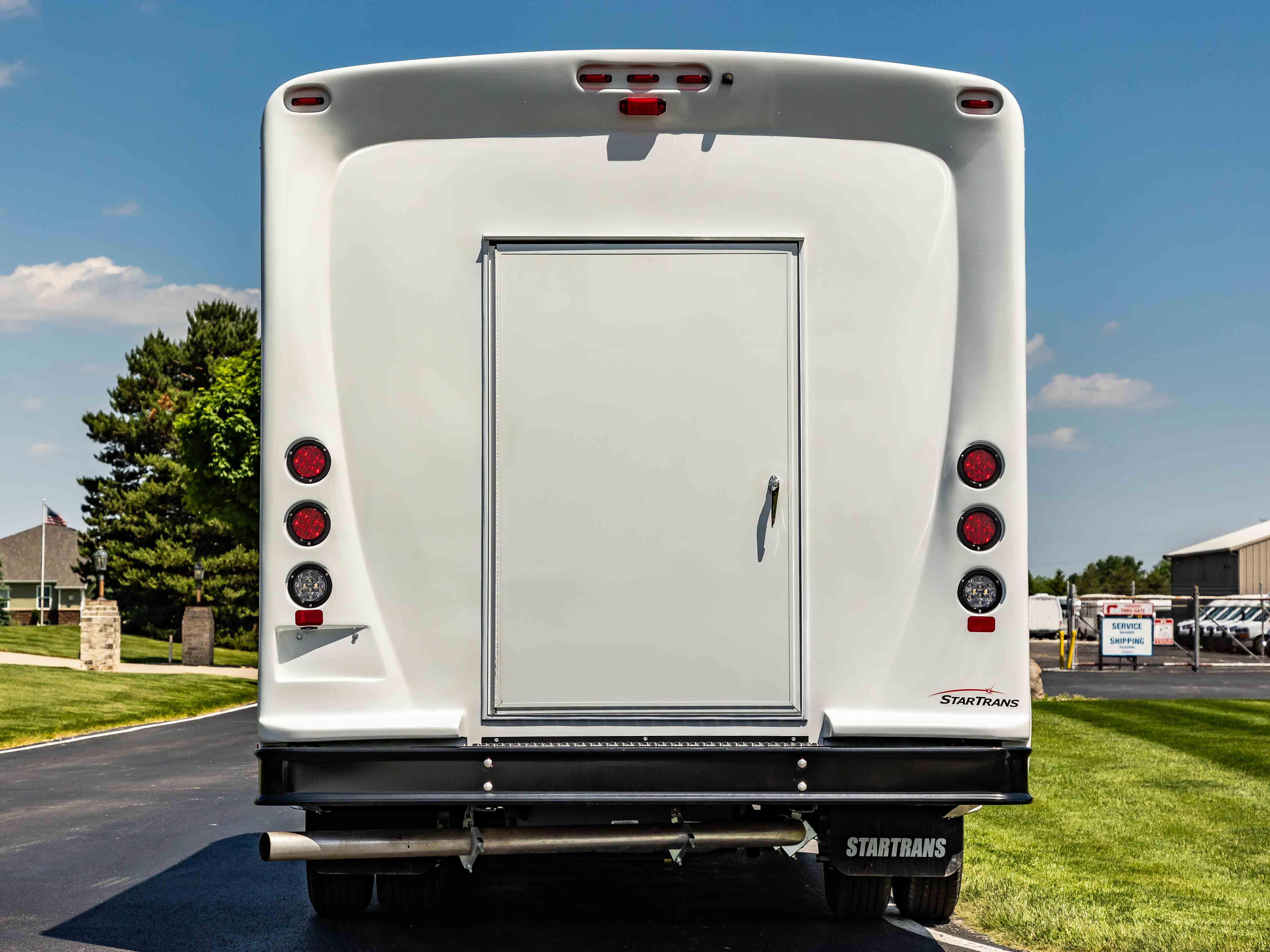 2025 StarTrans Senator II Ford 14 Passenger Shuttle Bus