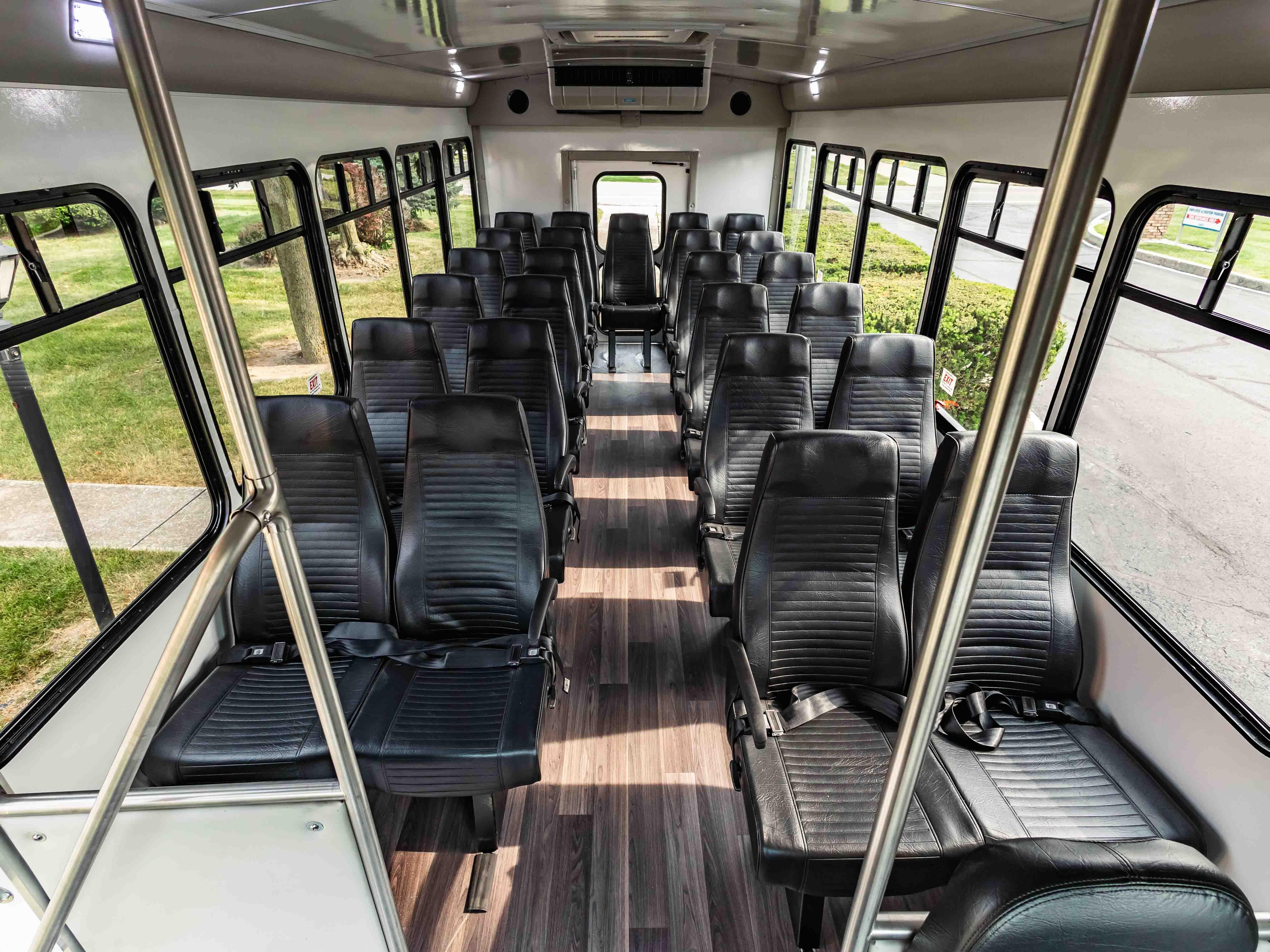 2025 StarTrans Senator II Ford 25 Passenger Shuttle Bus