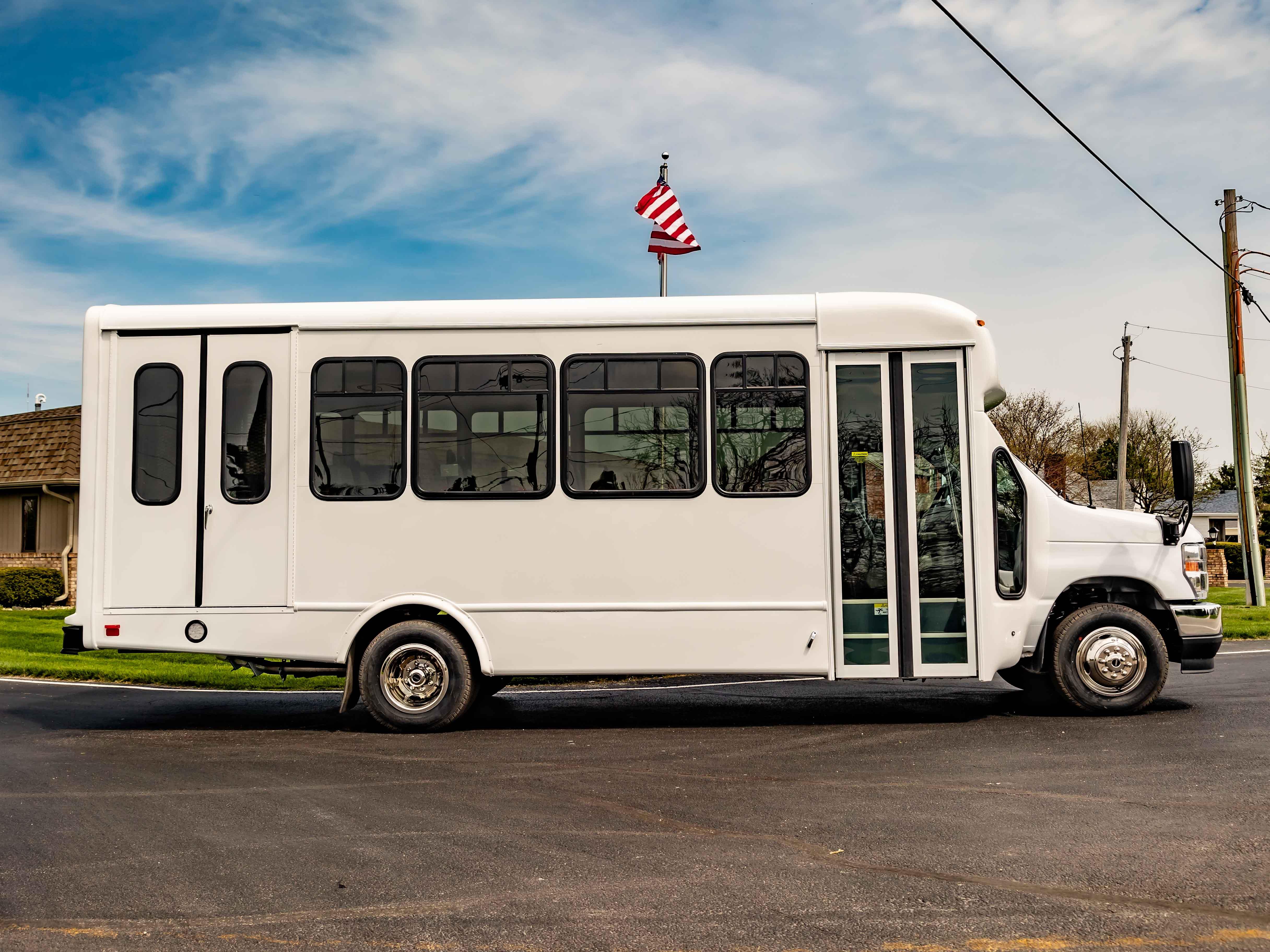 2025 StarTrans Senator II Ford 16 Passenger and 2 Wheelchair Shuttle Bus