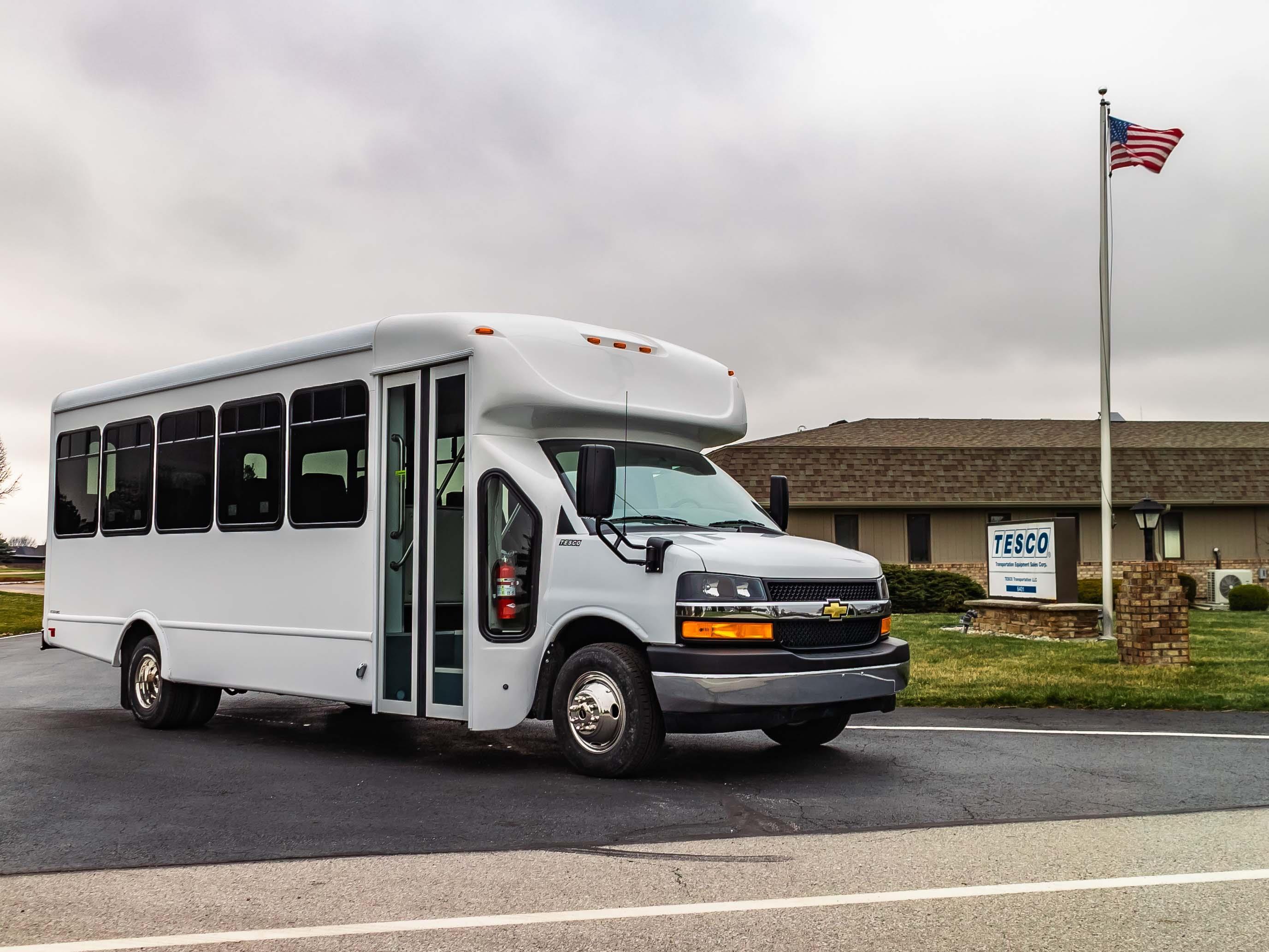 2024 StarTrans Senator II Chevrolet 25 Passenger Shuttle Bus