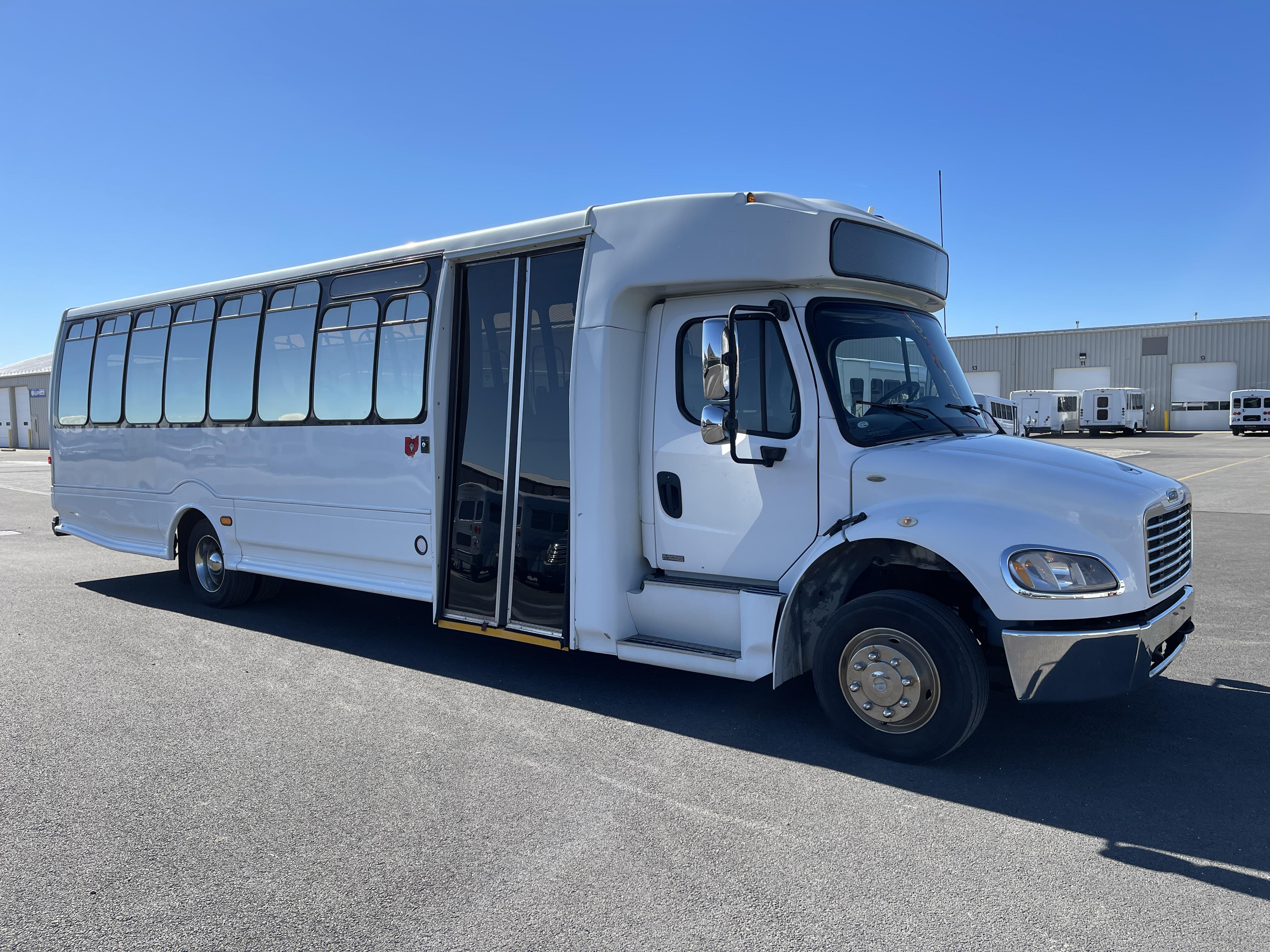 2011 Turtle Top Freightliner M2 106 37 Passenger Shuttle Bus