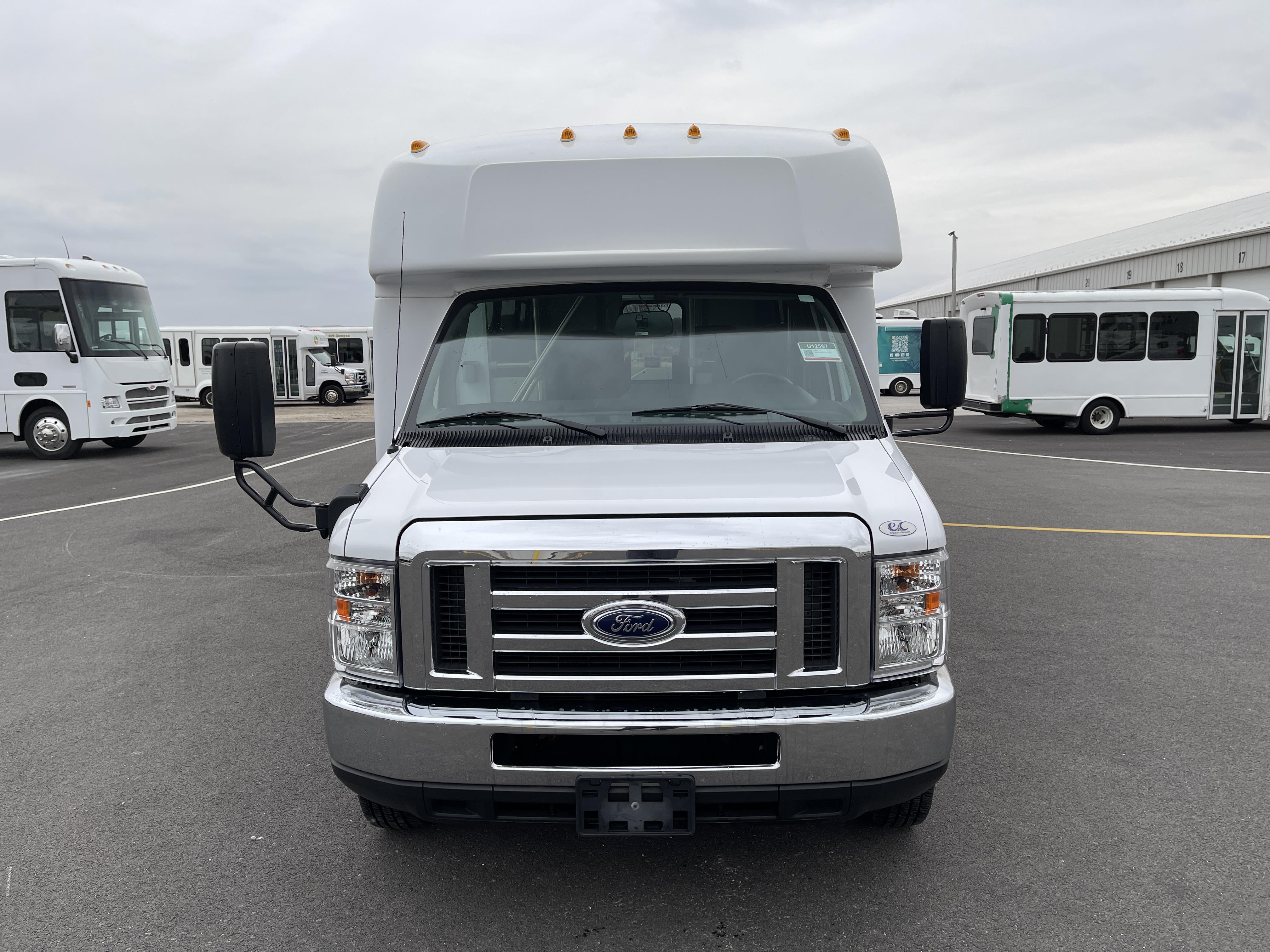 2019 Elkhart Ford E350 14 Passenger Shuttle Bus