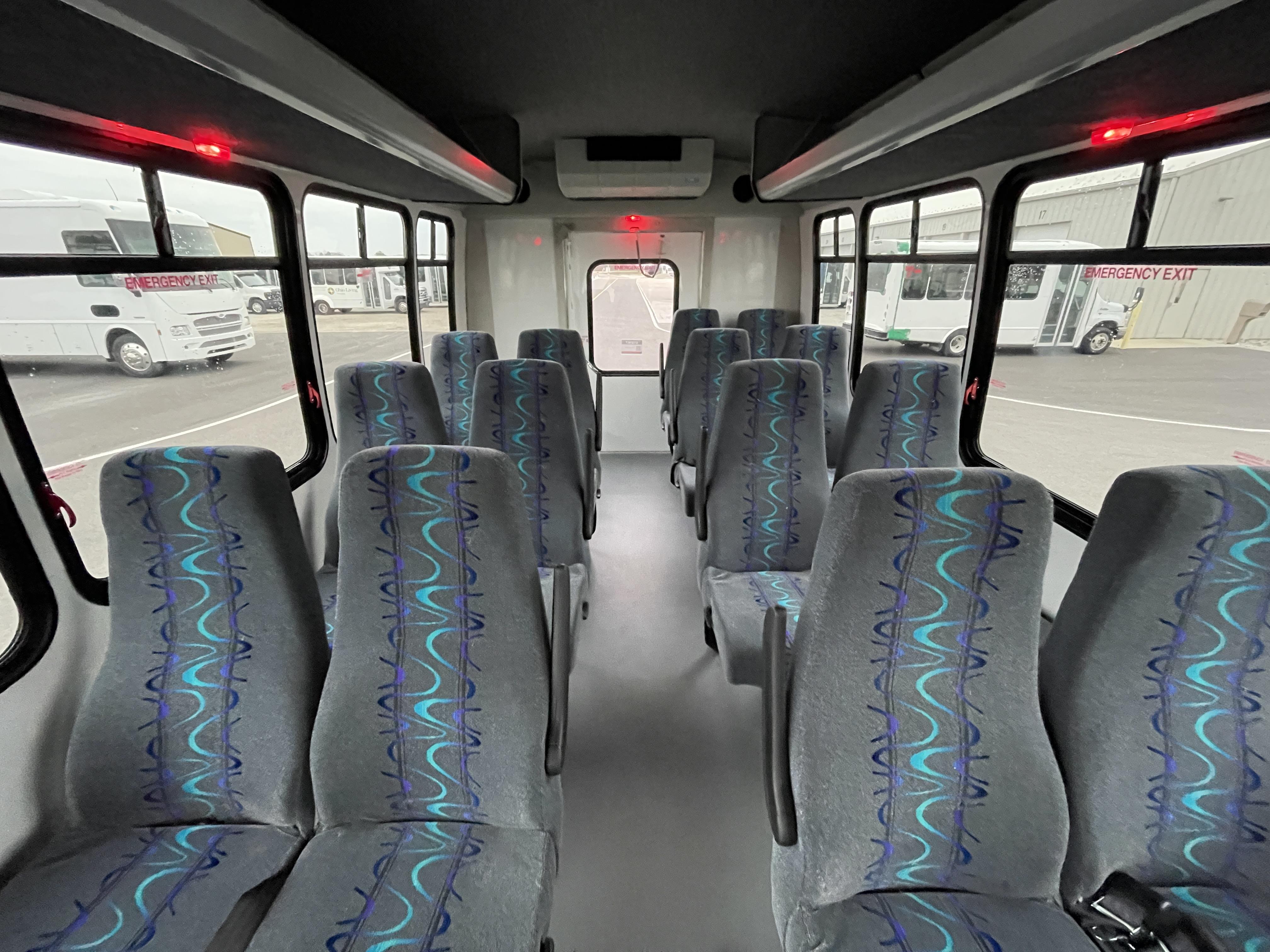 2019 Elkhart Ford E350 14 Passenger Shuttle Bus