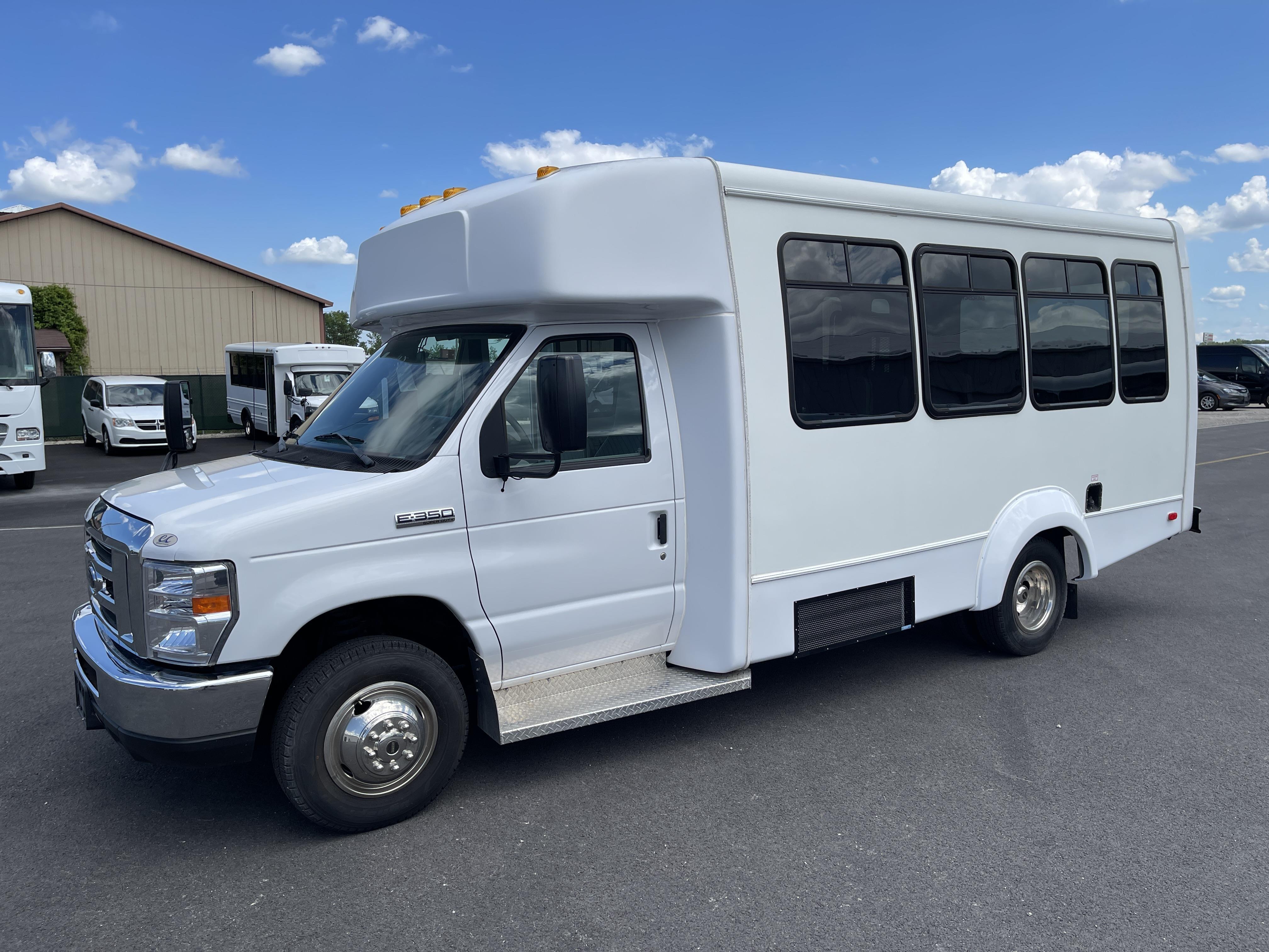 2019 Elkhart Coach Ford E350 12 Passenger and 2 Wheelchair Shuttle Bus